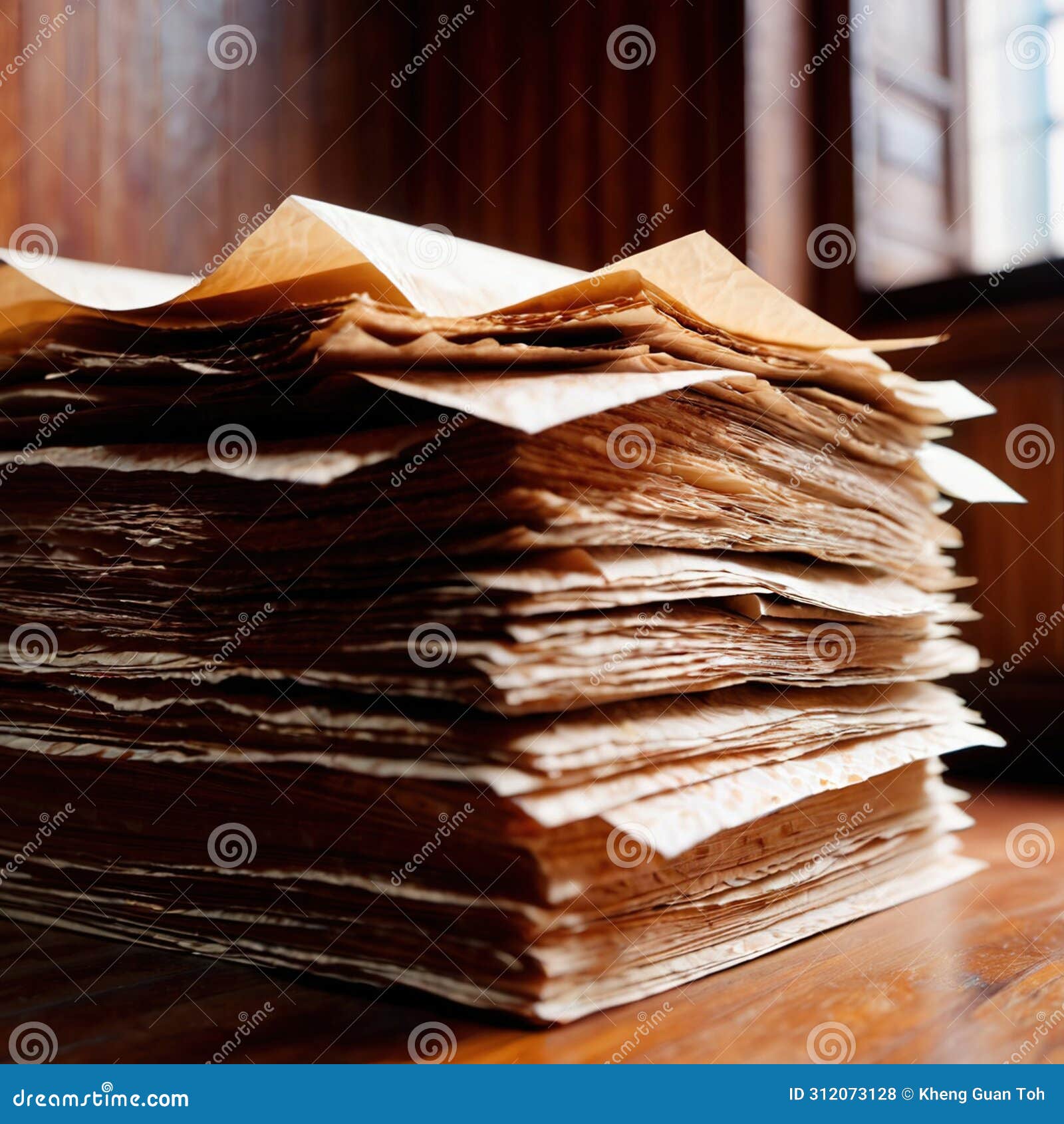 Pile of Paper Documents, Vintage Old Sheets of Paper Stock Illustration ...