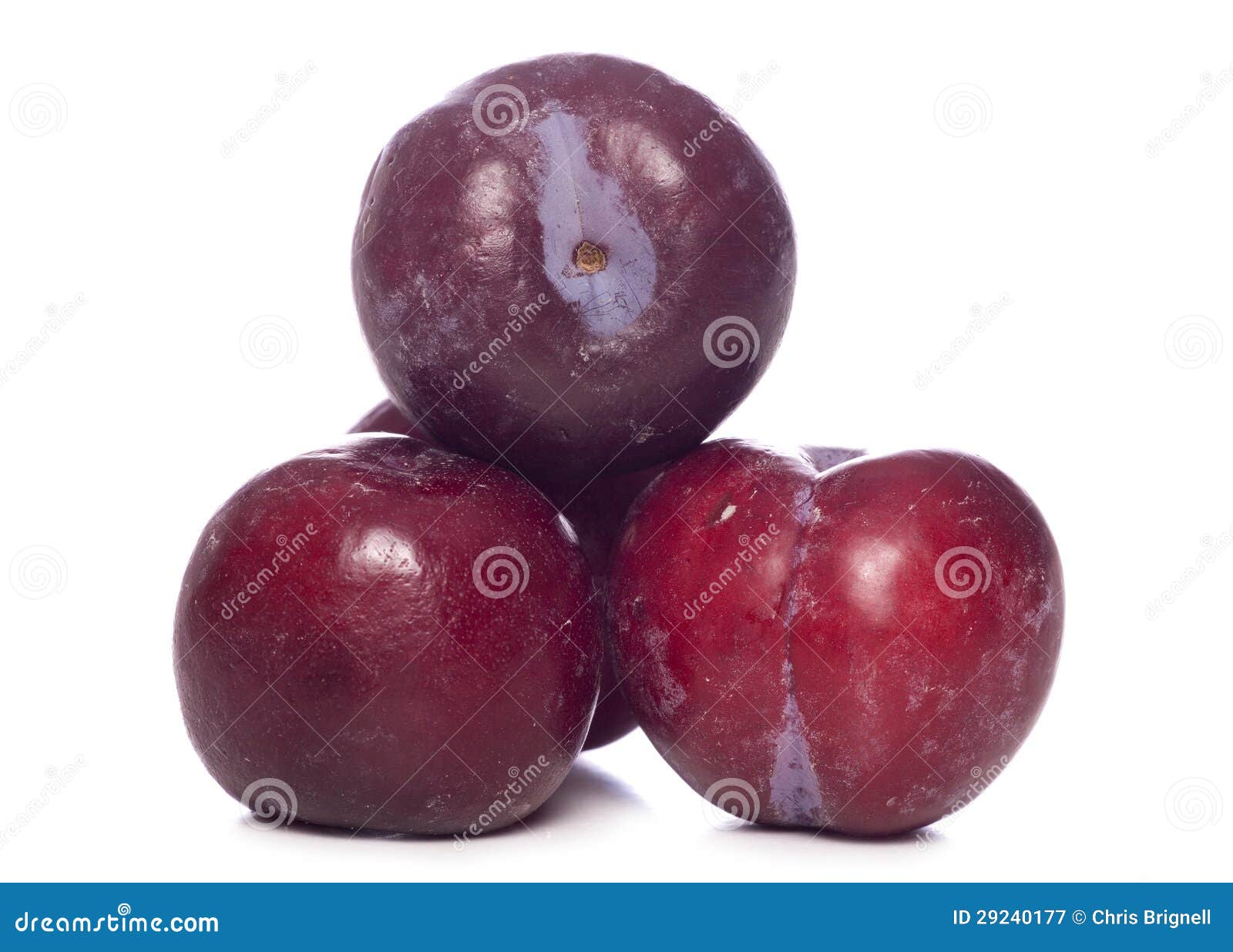 Pile of plums cut out stock image. Image of heap, white - 29240177
