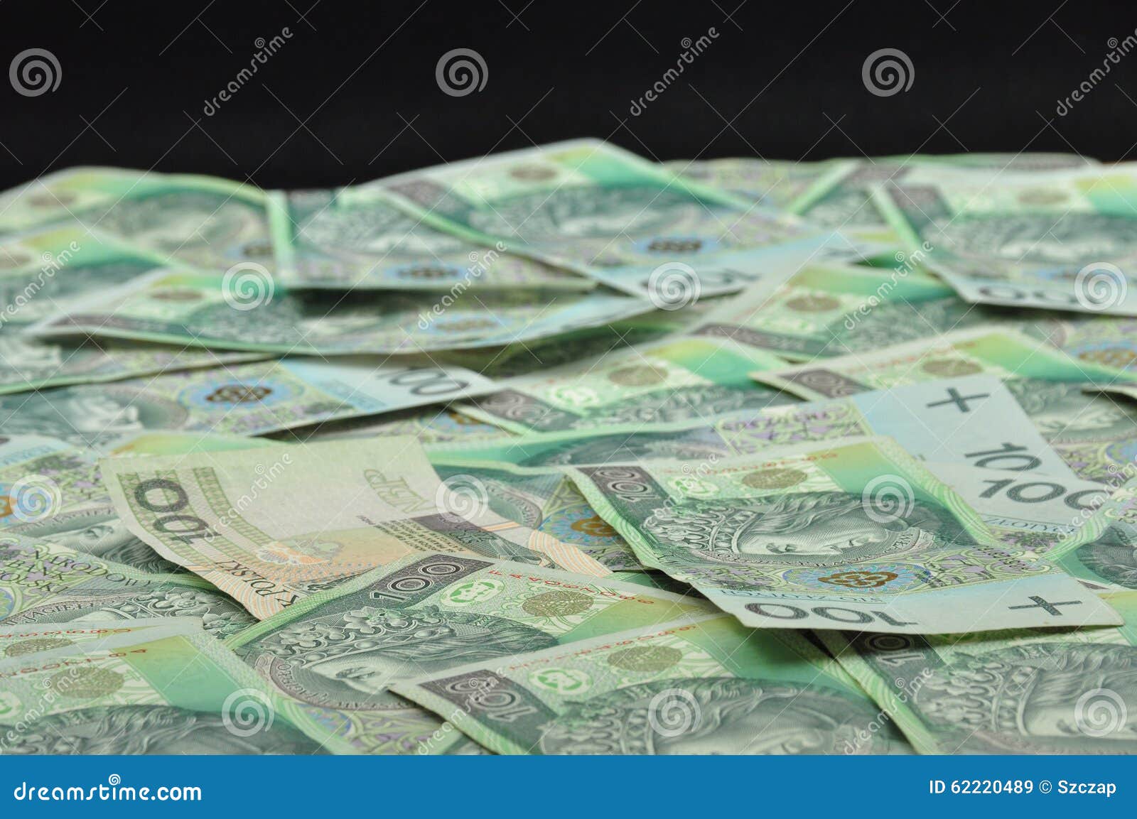 Pile Polish 100 Zloty Notes Stock Image - Image of zloty, tender: 62220489