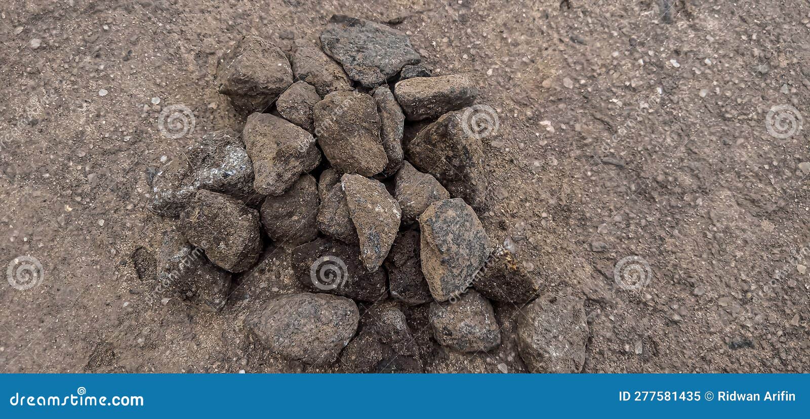 Pile of Rock Fragments on the Ground Stock Image - Image of shale, pile ...
