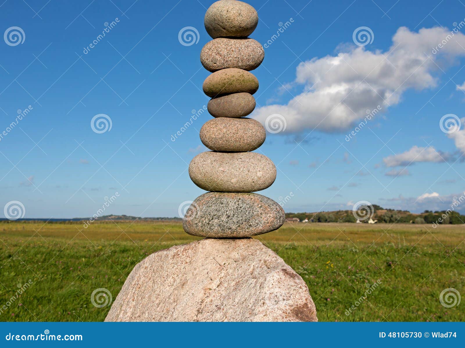 Pile of Round Smooth Stones in Sunshine Stock Photo - Image of rock ...
