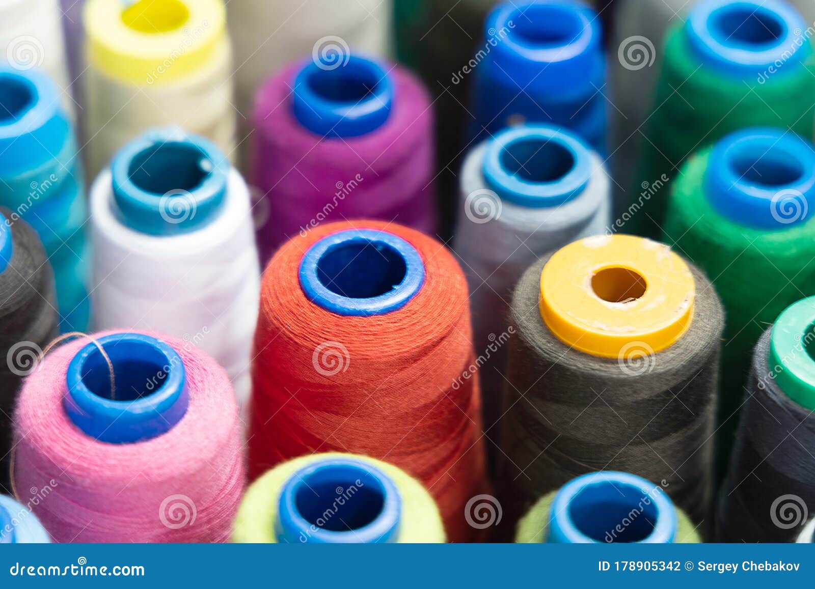 Pile of Sewing Spools with Threads Stock Photo - Image of bobbin ...
