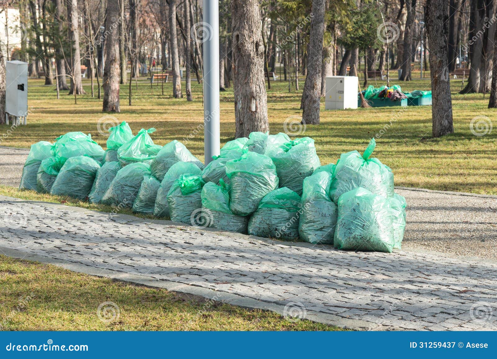Pile of trash bags stock image. Image of garbage, outdoors - 31259437