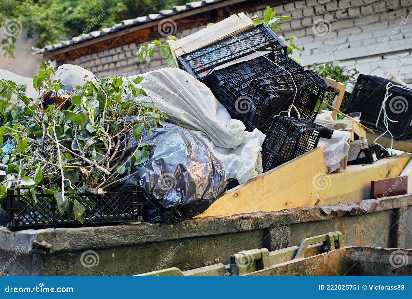 Pile of unsorted garbage stock image. Image of outdoor - 222025751