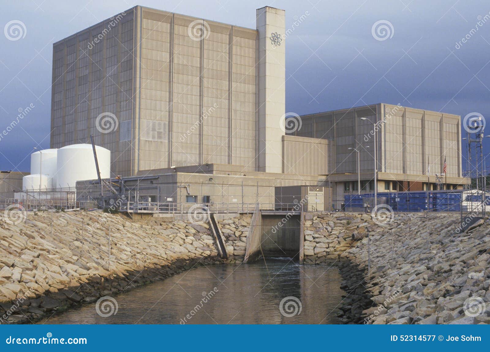 Nuclear Power Plant. Central Hall Of The Nuclear Reactor, Reactor Lid ...
