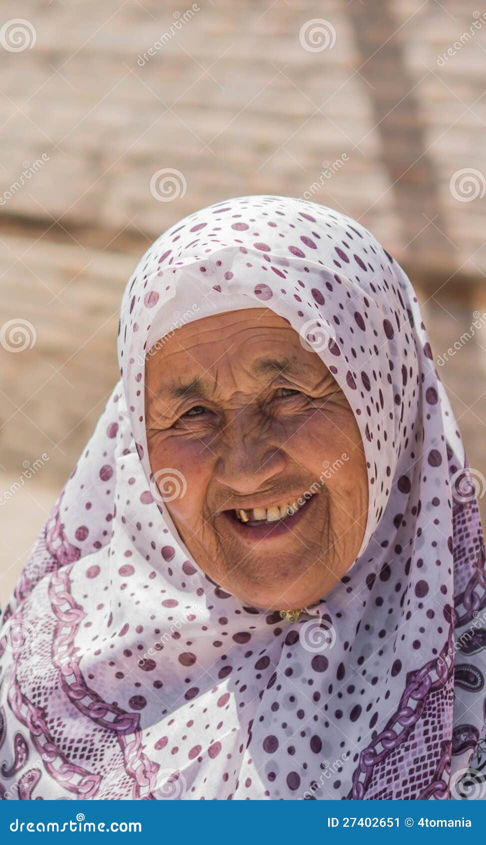 Pilgrim woman stock image. Image of traveling, garment - 27402651