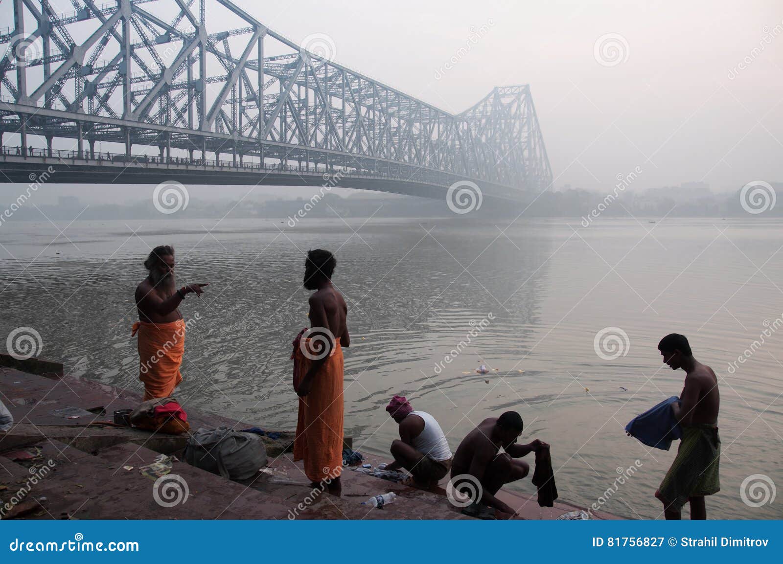 Pilgrims at River Ganges Under Howrah Bridge Editorial Photography ...