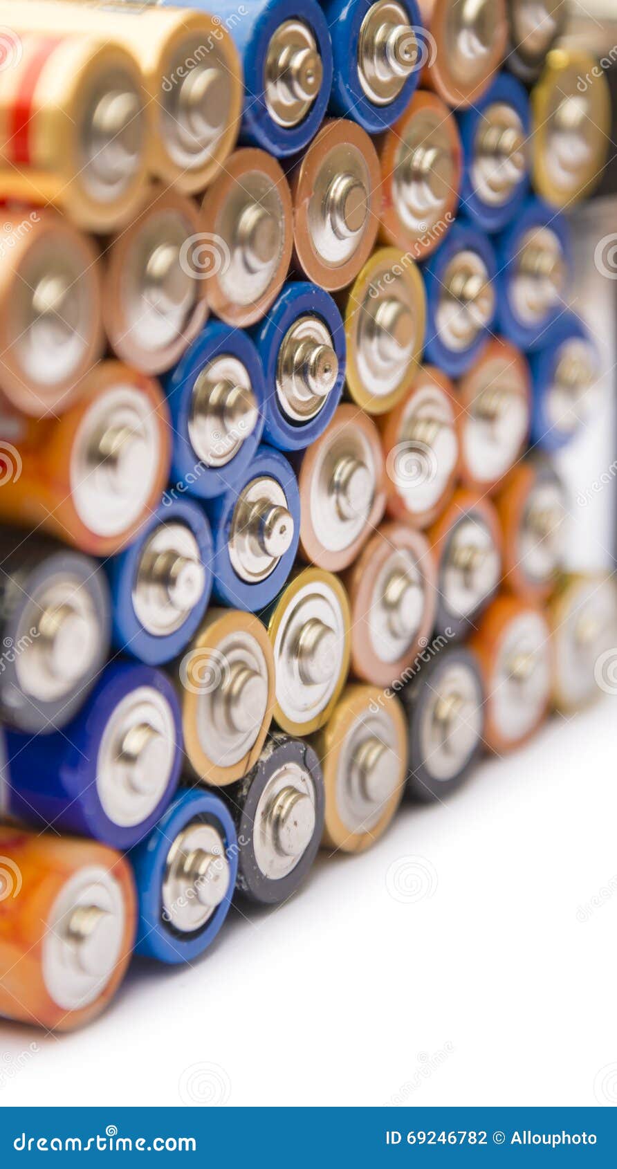 Pilha De Baterias Prontas Para Reciclar Foto de Stock - Imagem de fonte ...