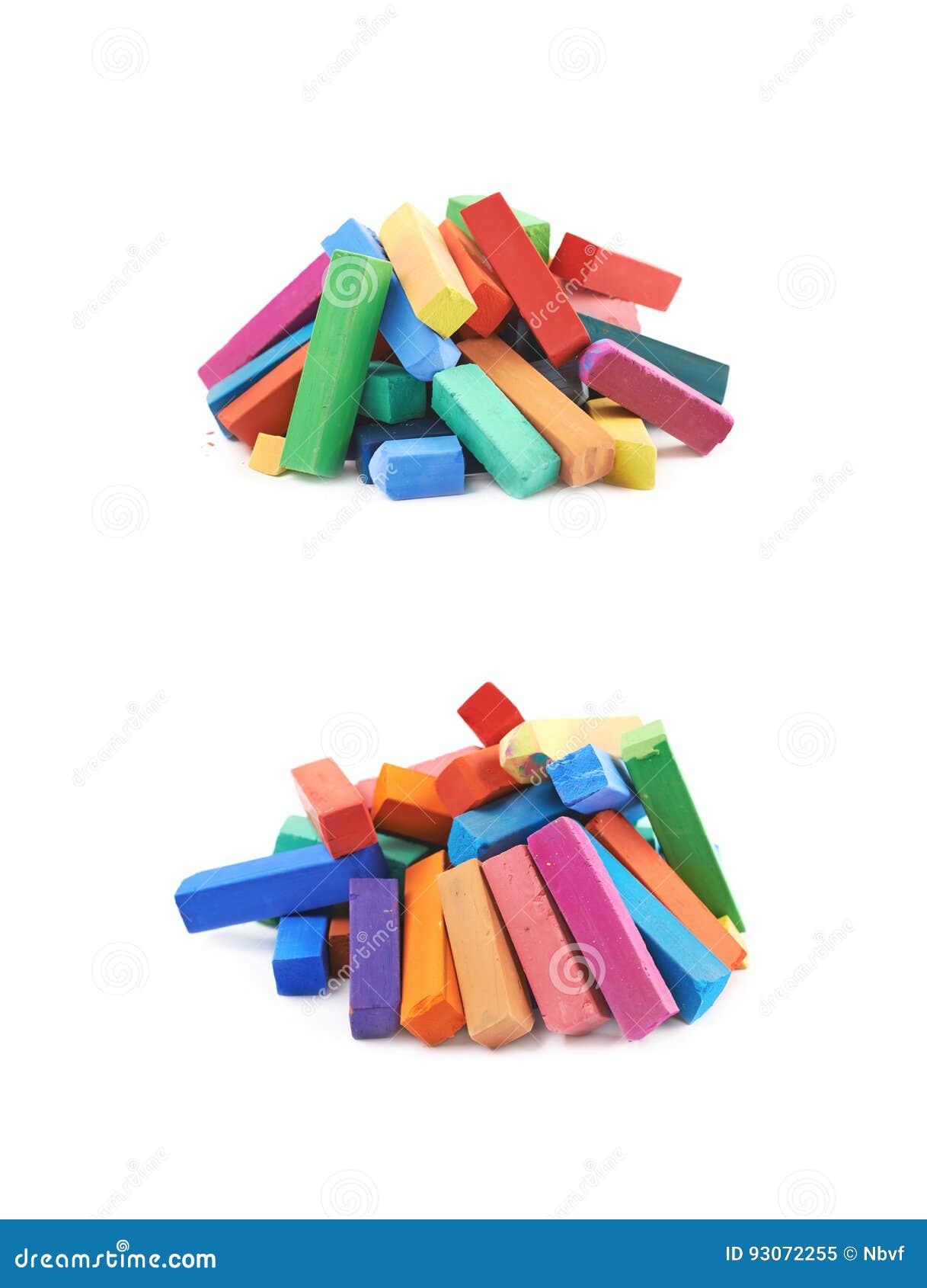 Pilha Dos Gizes Pasteis Coloridos Do Pastel Isolados Imagem de Stock ...