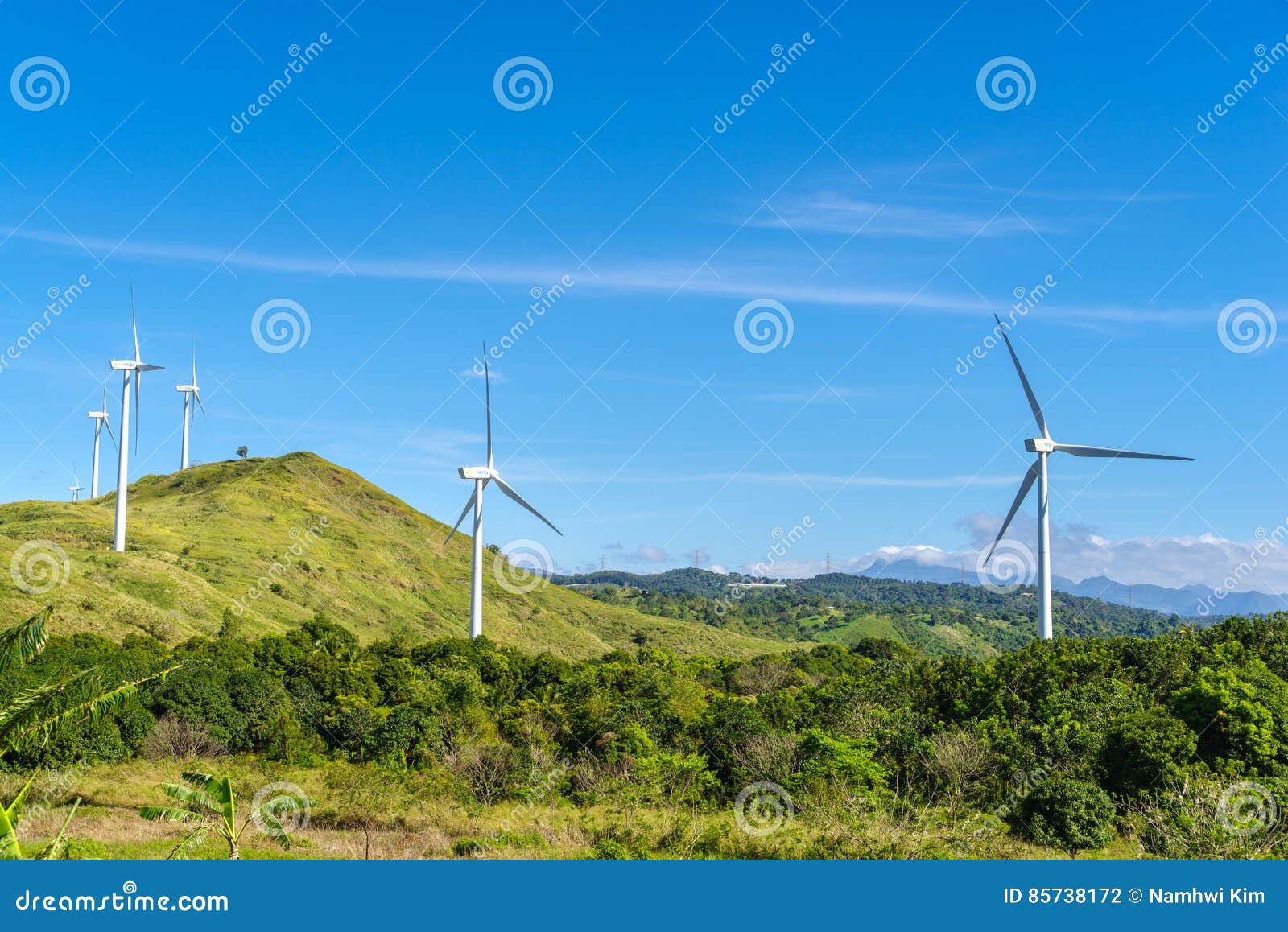 PILILLA WIND FARM, Rizal editorial photography. Image of renewable ...