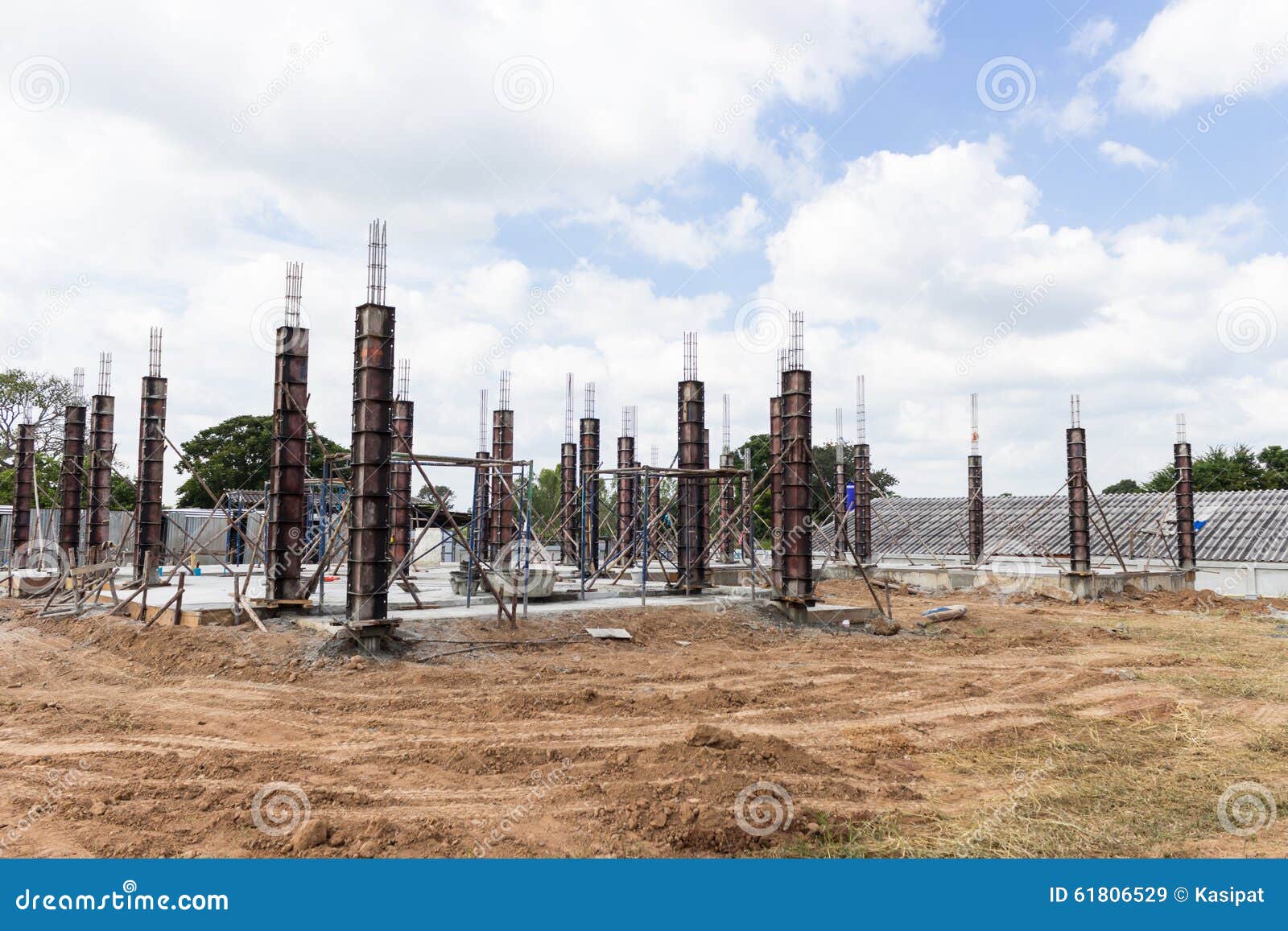 Pillar construction stock image. Image of build, builder - 61806529