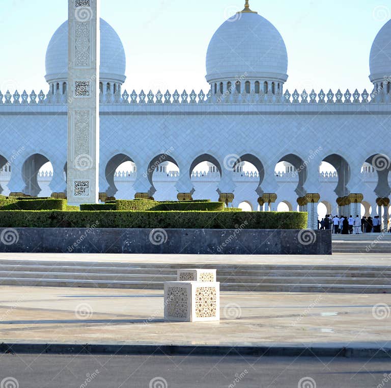 Pillar Domes And Minaret Sheikh Zayed Mosque Stock Image Image Of