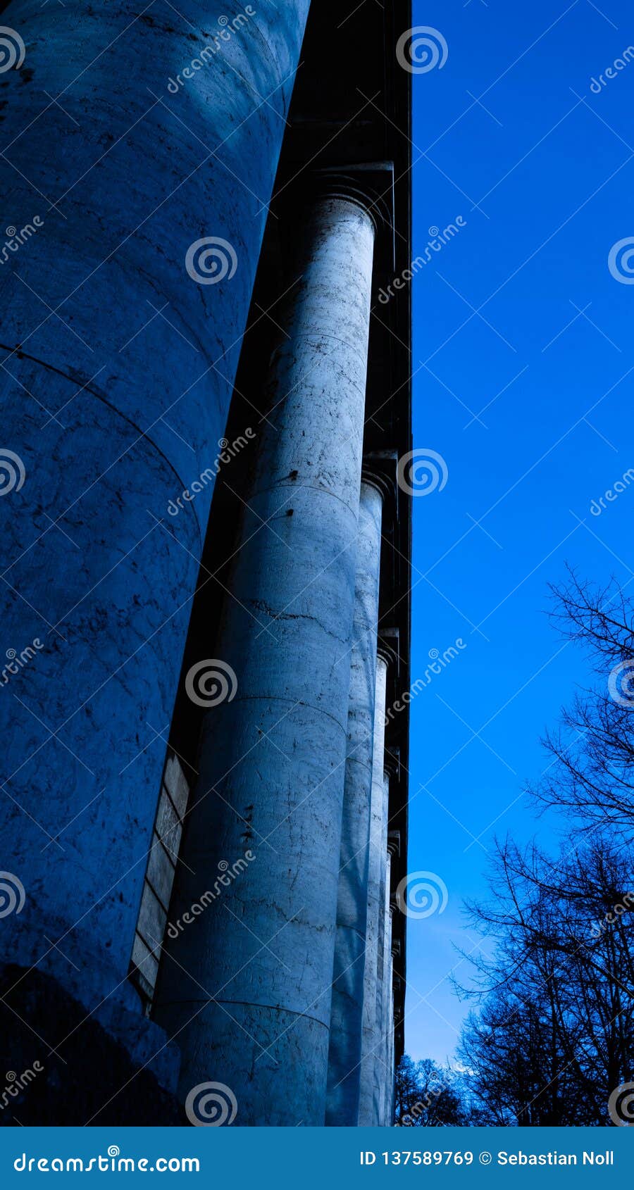 A pillar at museum of art stock image. Image of clouds - 137589769