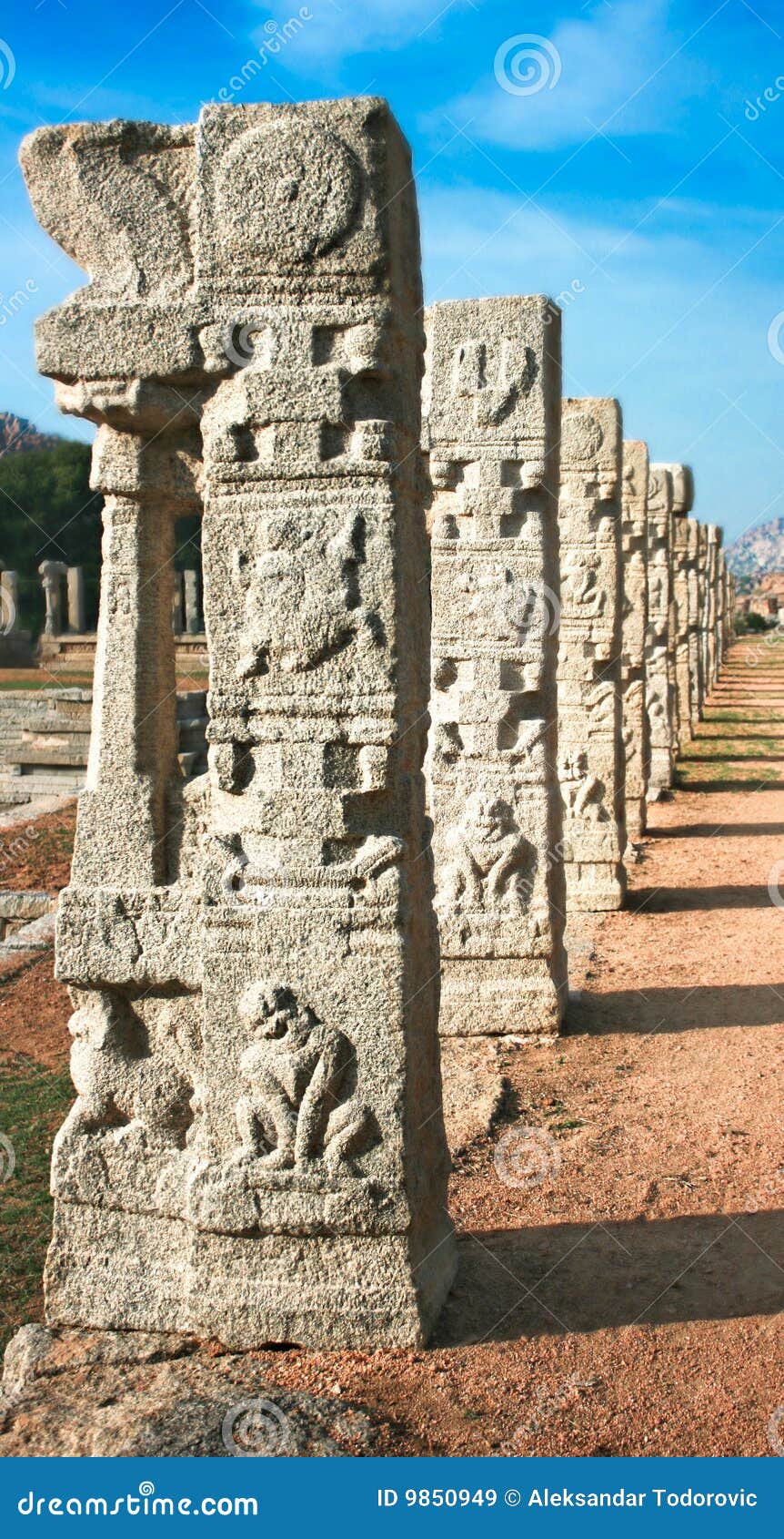 Pillar Sculptures in Vittala Hindu Temple Stock Image - Image of ...