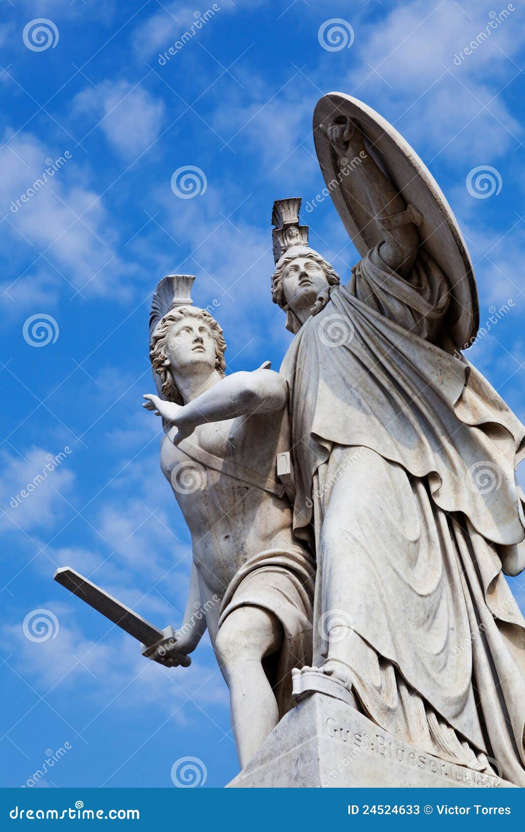 Pillar Statue in SchlossbrÃ¼cke Bridge in Berlin Stock Image - Image of ...