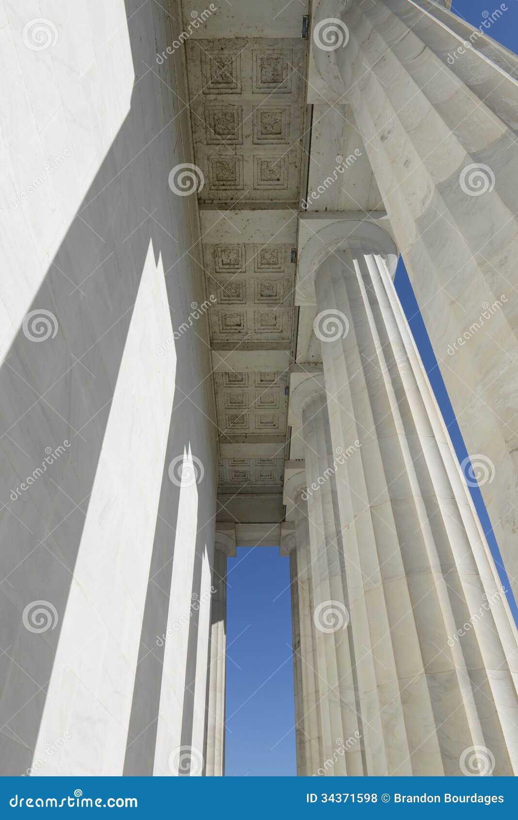 Pillars at Lincoln Memorial Stock Photo - Image of freedom, court: 34371598