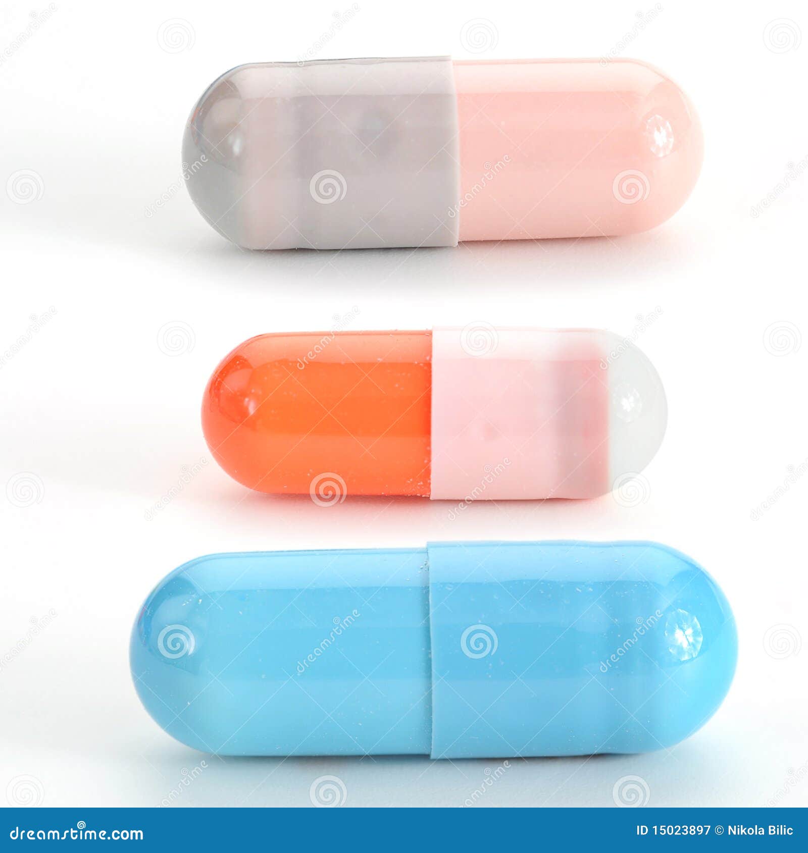 Pillen stock afbeelding. Image of tablet, geneesmiddel - 15023897