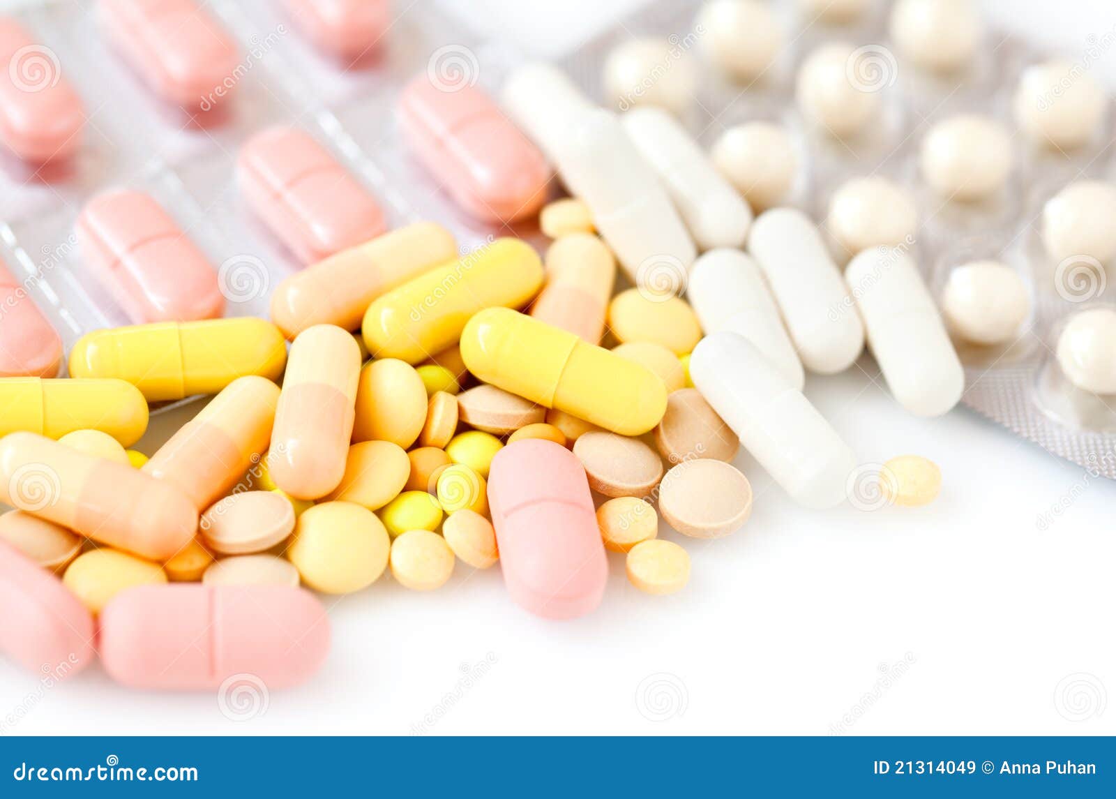 Pillen stockbild. Bild von haufen, medikament, pille - 21314049