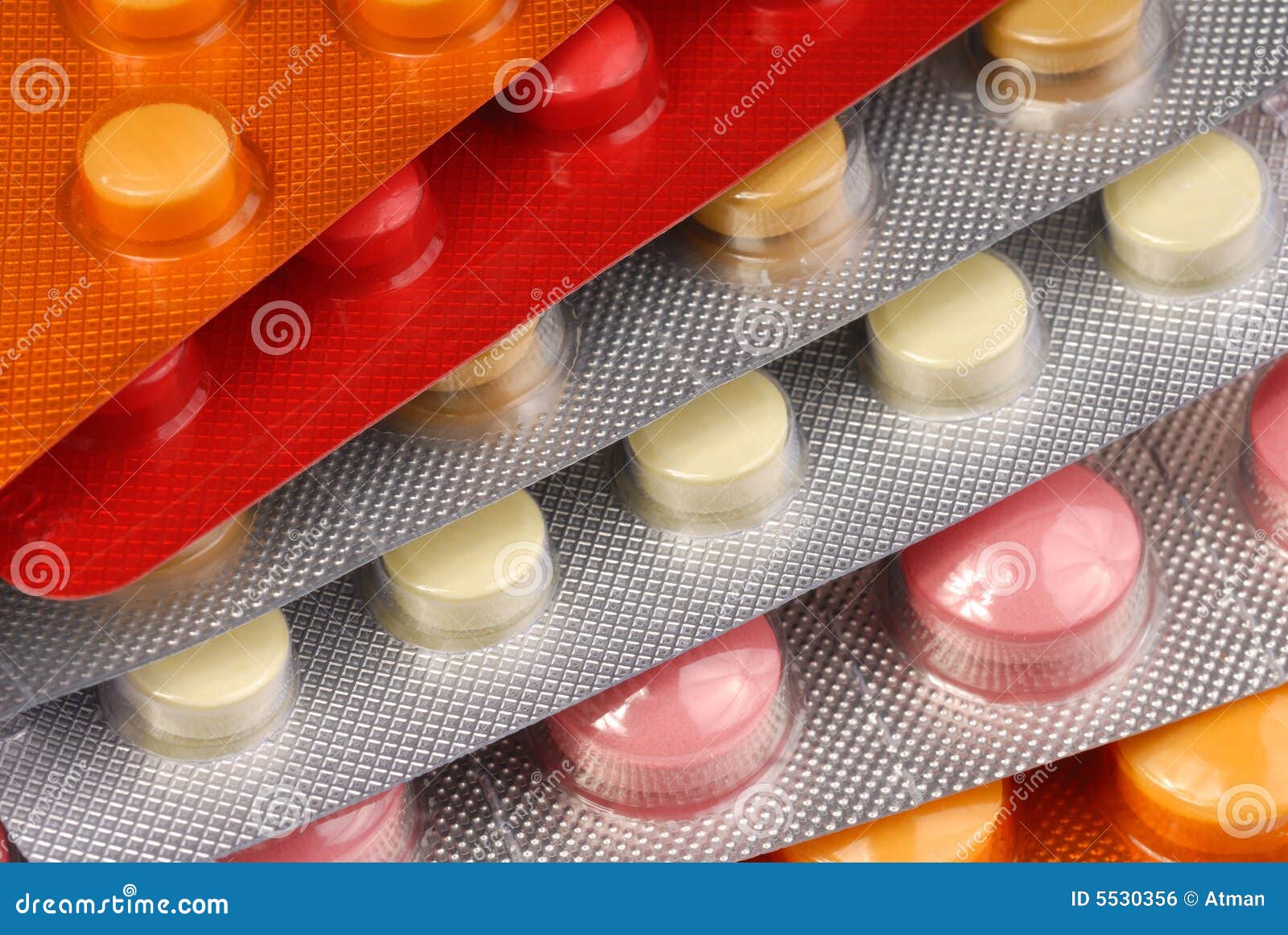 Pillen stockfoto. Bild von drogen, medikation, vitamine - 5530356