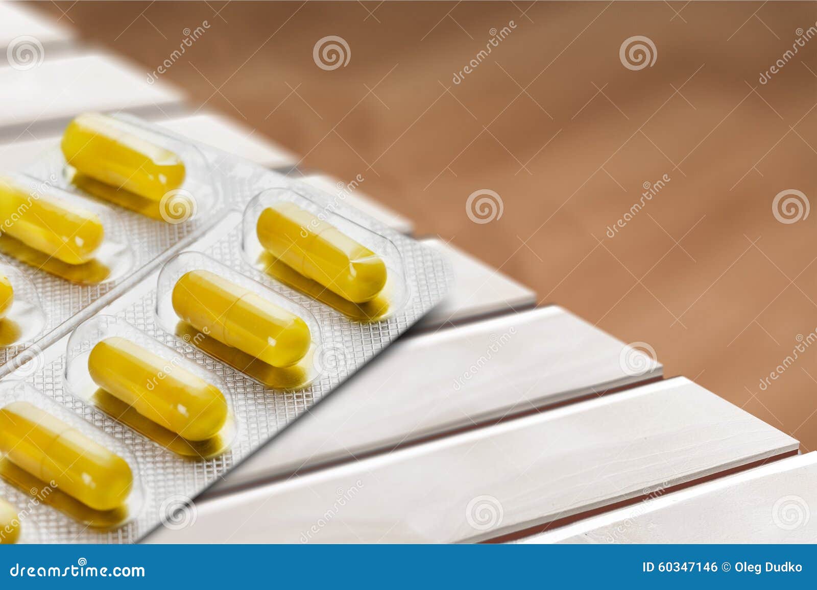 Pillen stock foto. Image of periodes, pillen, blauw, apotheker - 60347146