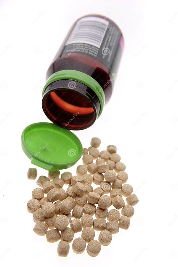 Pillole immagine stock. Immagine di farmaceutico, abbondante - 3685905