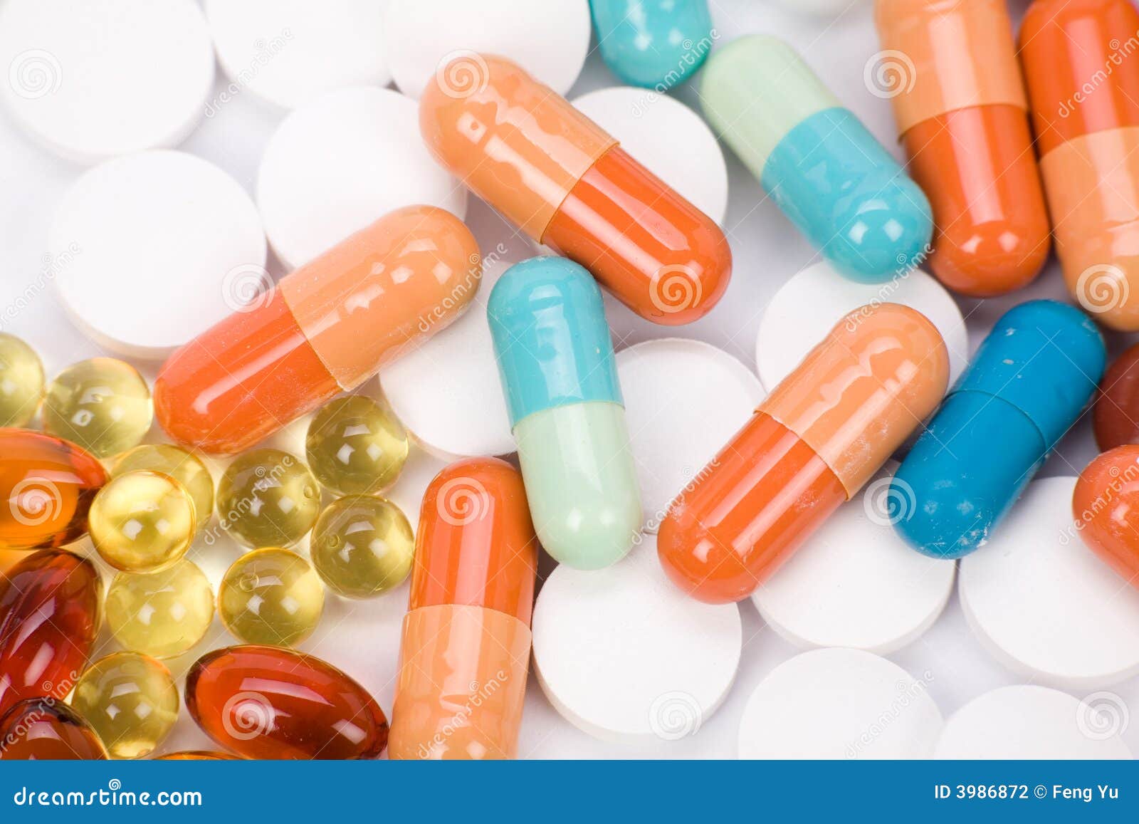 Pillole della medicina fotografia stock. Immagine di sfondo - 3986872