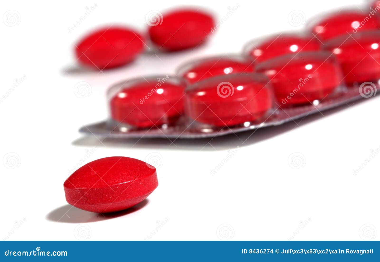 Pillole Rosse Della Medicina Fotografia Stock - Immagine: 8436274