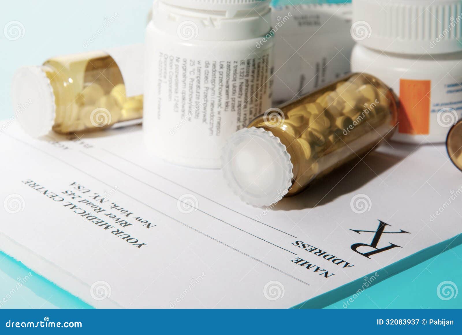 Pills on Empty Medical Prescription Stock Image - Image of healthcare ...