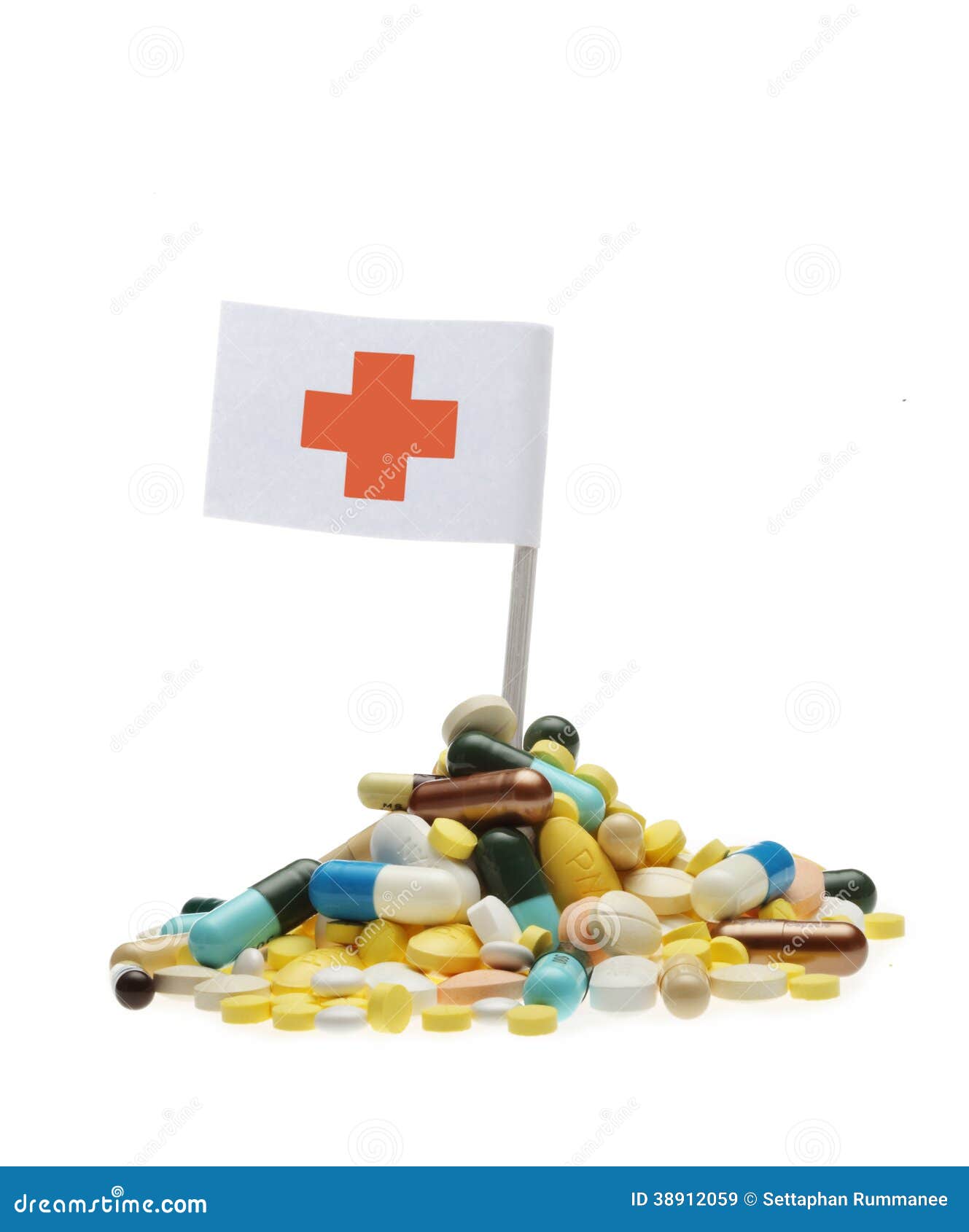 Pills and red cross flag editorial stock image. Image of dosage - 38912059
