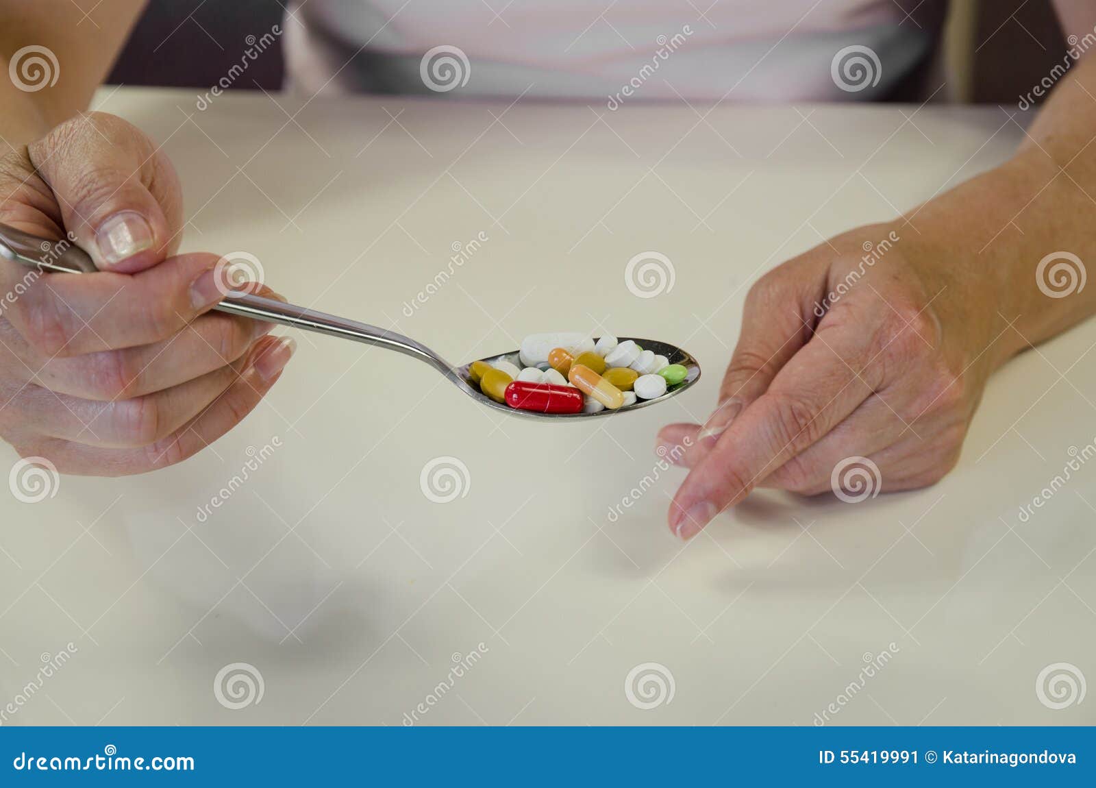 Pills on spoon stock image. Image of tablet, commerce - 55419991