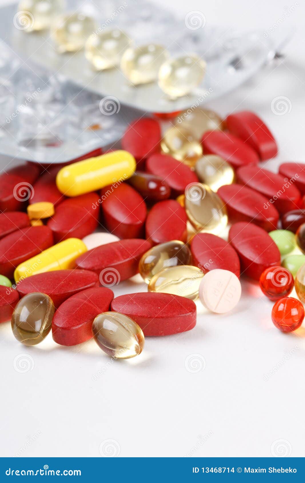 Pills on the table stock photo. Image of macro, pharmaceutical - 13468714