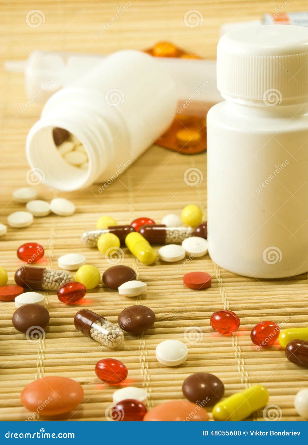 Pills on the table stock photo. Image of medicinal, painkiller - 48055600