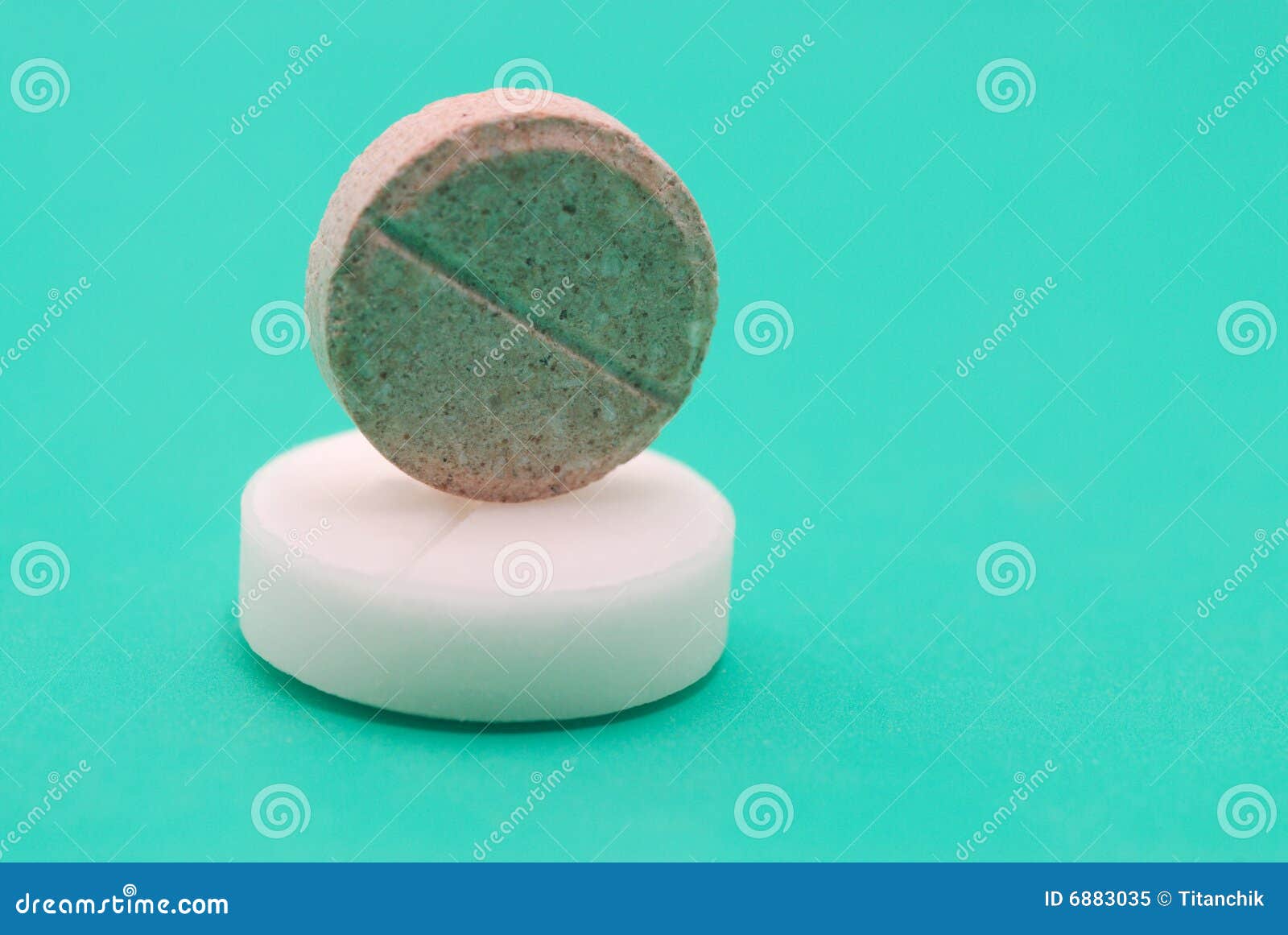 Pills On Turquoise Background Stock Image - Image of supplement, shape ...