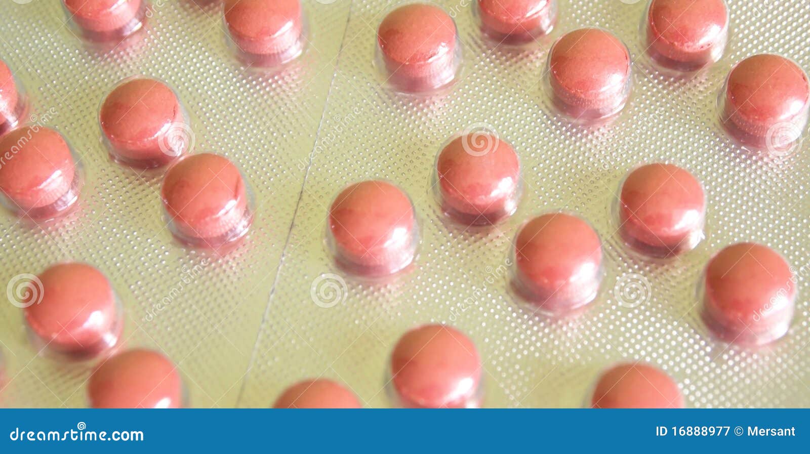 Pillules image stock. Image du docteur, maladie, médical - 16888977