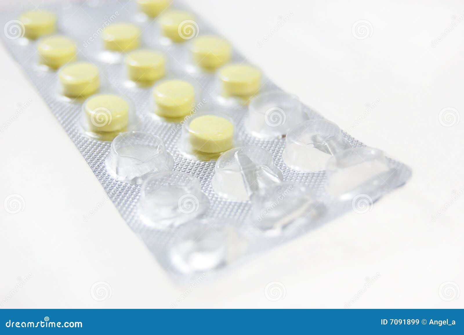 Pillules jaunes image stock. Image of paquets, ampoule - 7091899