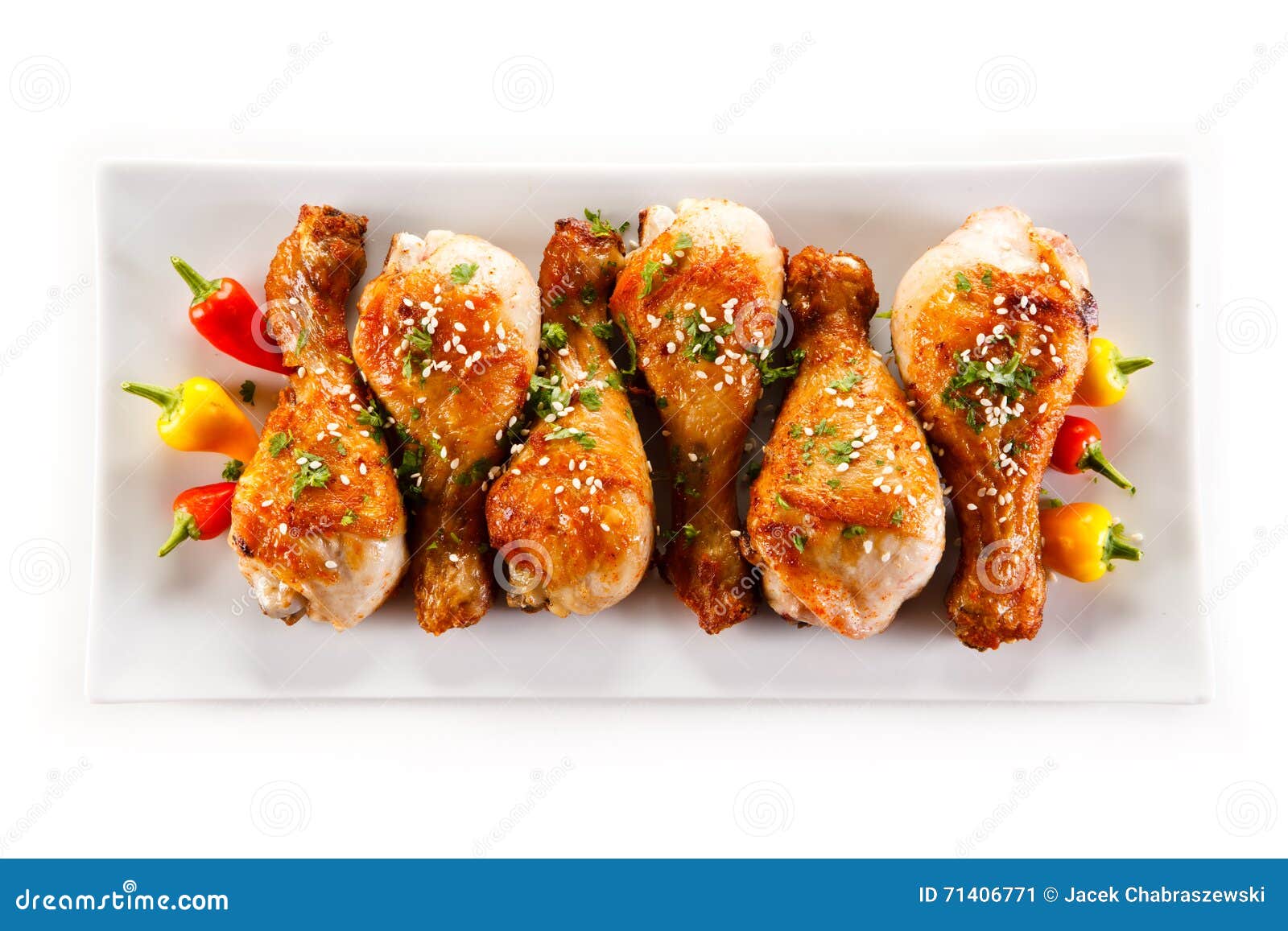 Pilon rôti de poulet image stock. Image du garnissez - 71406771