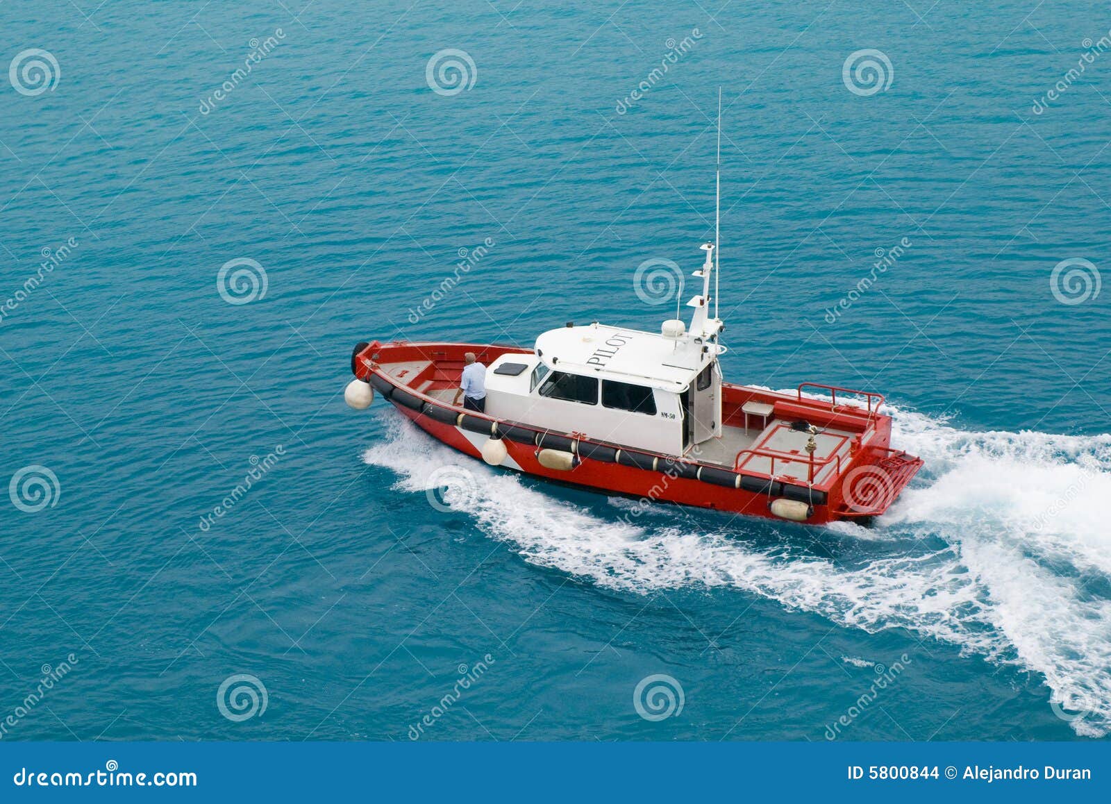 Pilot Boat Royalty-Free Stock Photography | CartoonDealer.com #34123091