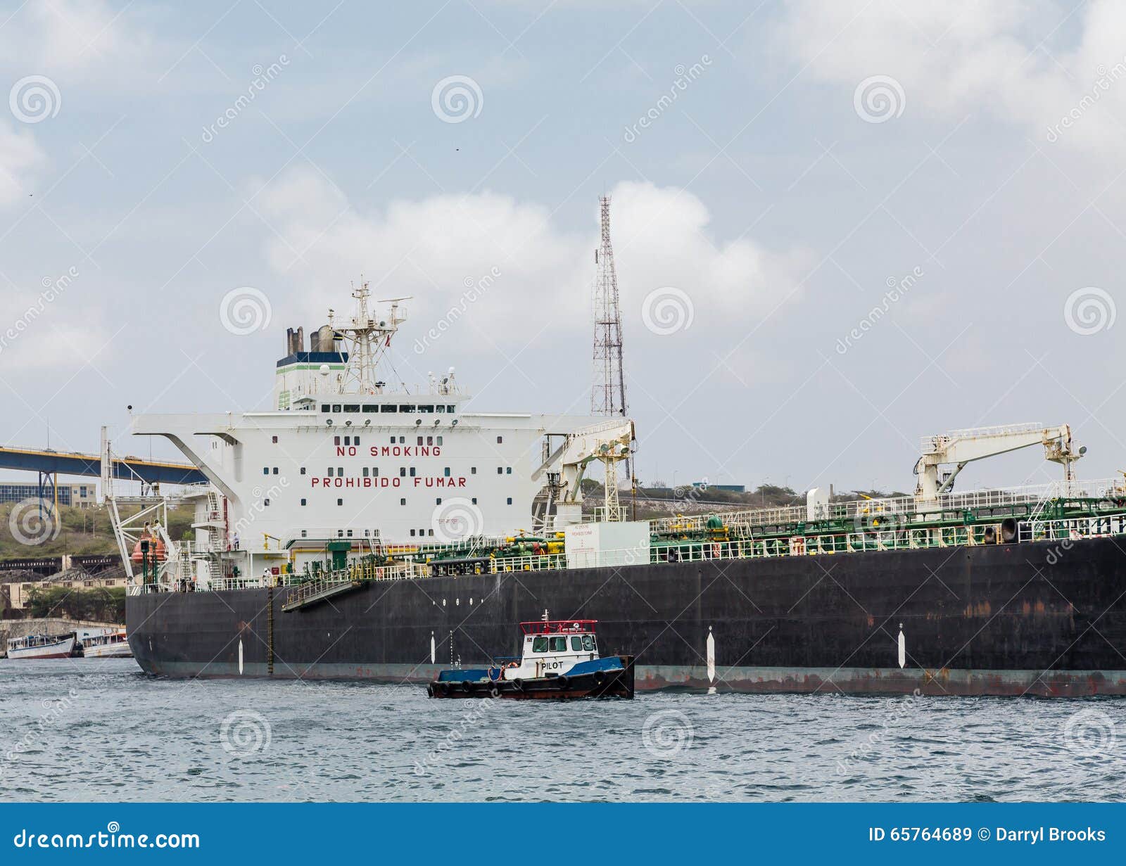 Pilot Boat Alongside Massive Tanker Stock Image - Image of dock, water ...