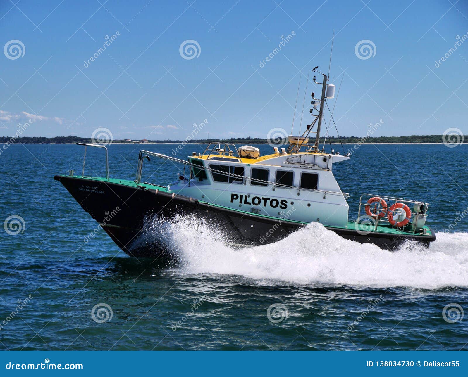 Pilot Cutter Underway in Bay. Editorial Image - Image of energy ...