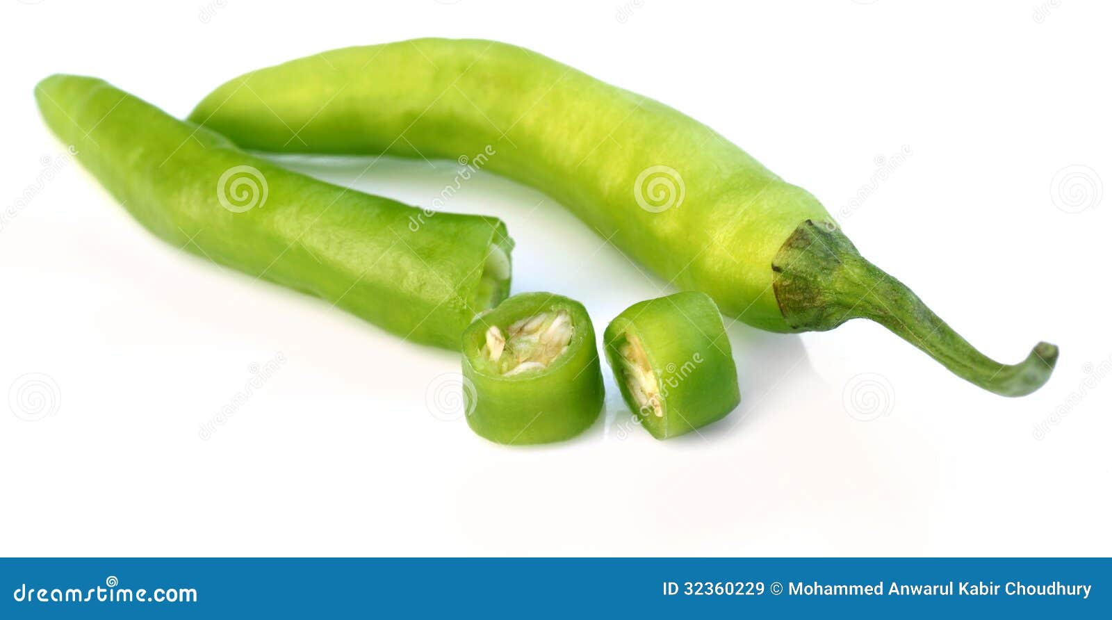 Piment vert frais image stock. Image du pepperoni, chili - 32360229