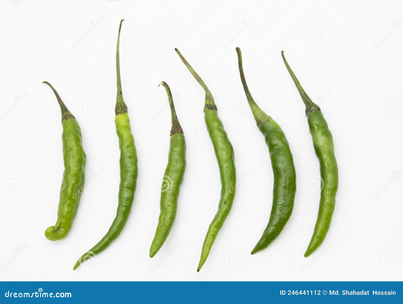 Pimenta Verde Pimenta Isolada Em Fundo Branco Com Caminho De Recorte ...
