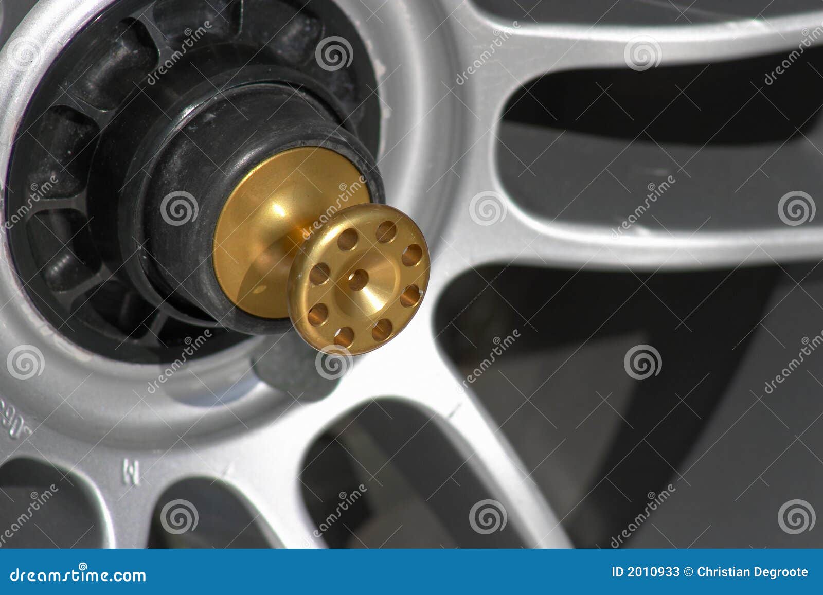 Pin da roda F1 imagem de stock. Imagem de prata, clique - 2010933