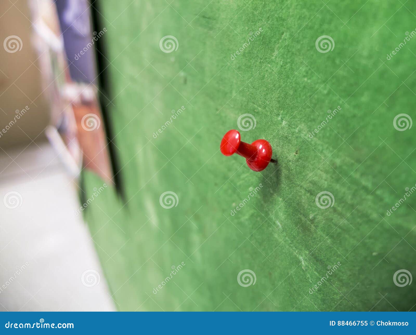 Pin stick Note paper stock image. Image of blackboard - 88466755