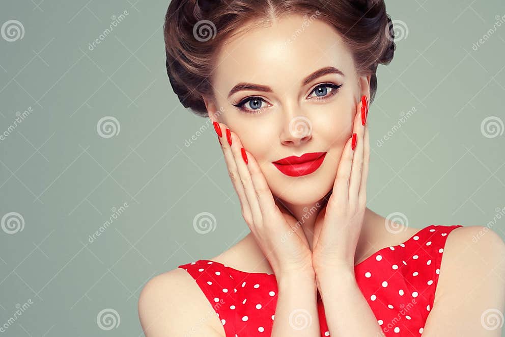 Pin Up Girl Vintage Wow Expressions Emotion Beautiful Woman Pinup