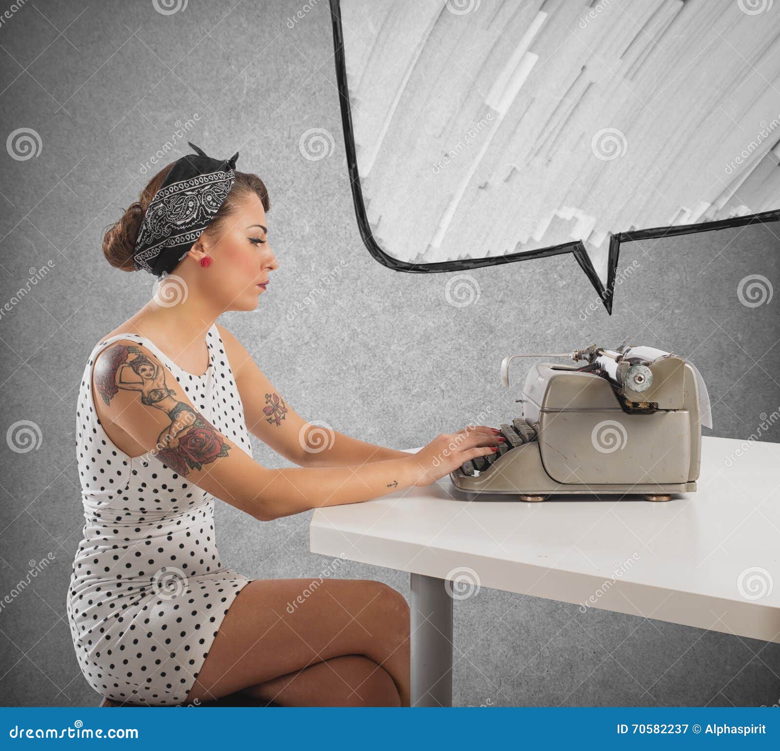Pin-up writer stock image. Image of desk, typing, coquette - 70582237