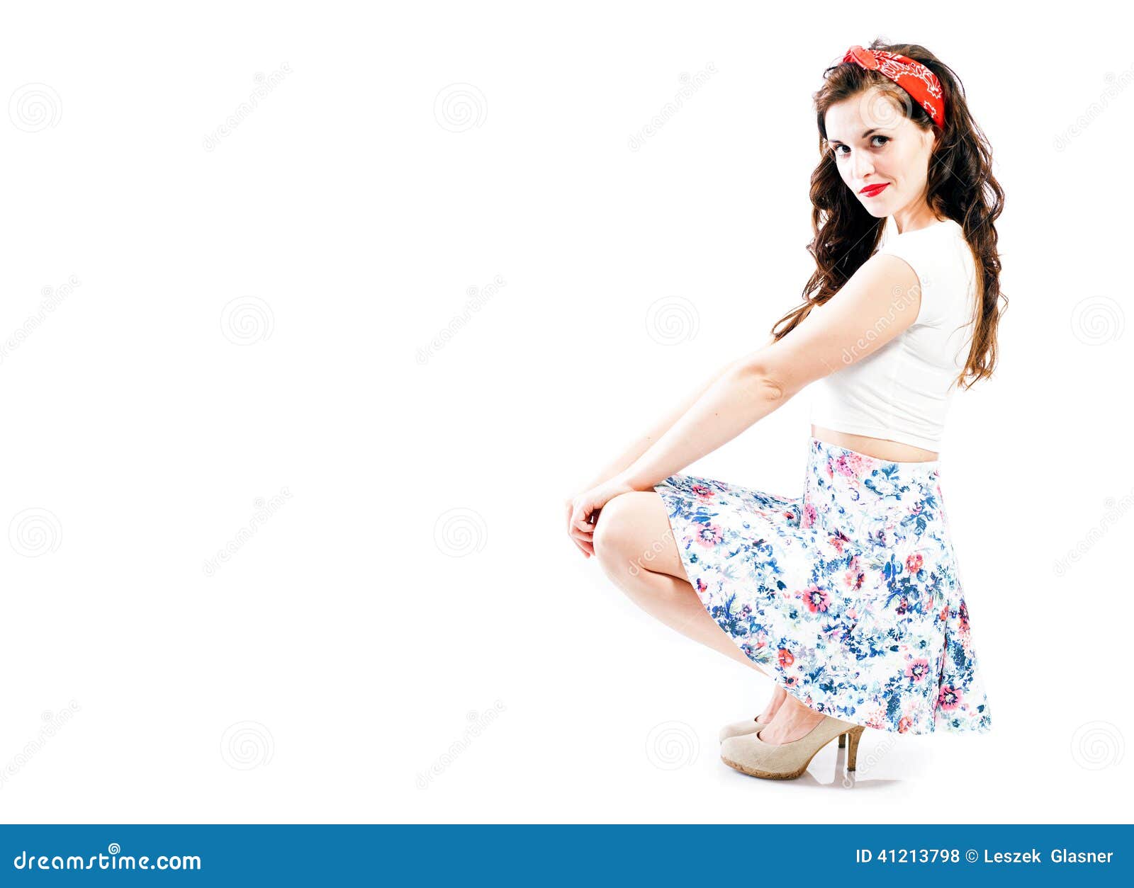 Pin Vers Le Haut De Style De Fille Pose De Jeune Femme Photo Stock