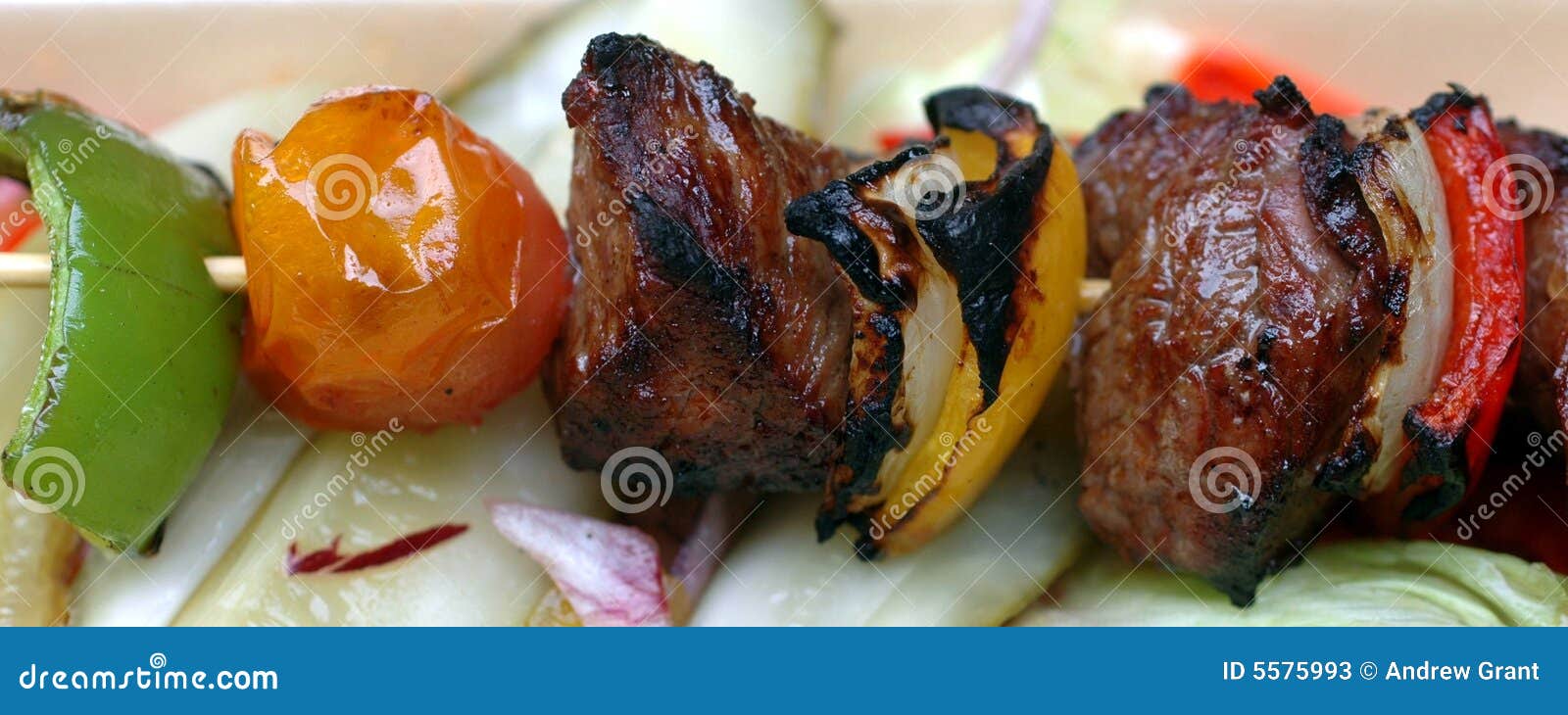 Pincho Asado a La Parilla De Kebab Imagen de archivo - Imagen de ...