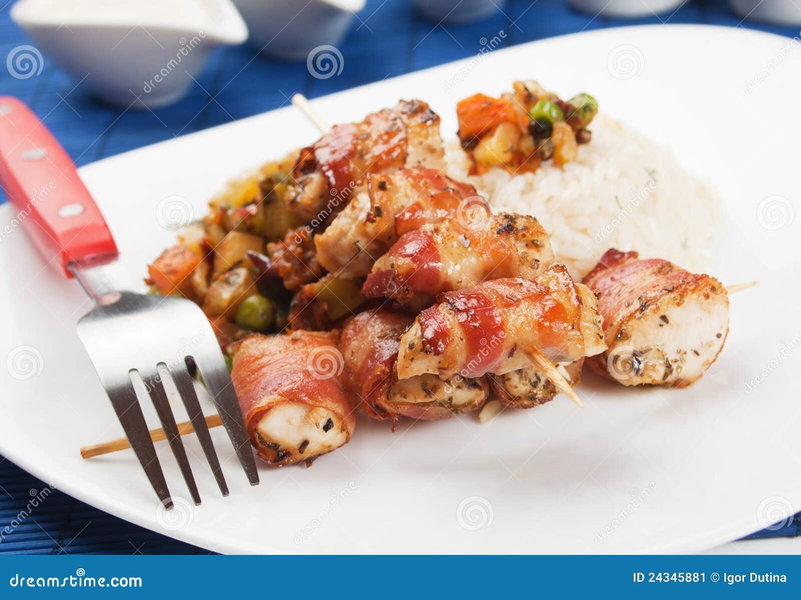 Pincho Asado a La Parilla Del Tocino Imagen de archivo - Imagen de ...