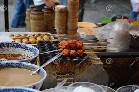 Pinchos en China imagen de archivo. Imagen de salchicha - 32360449