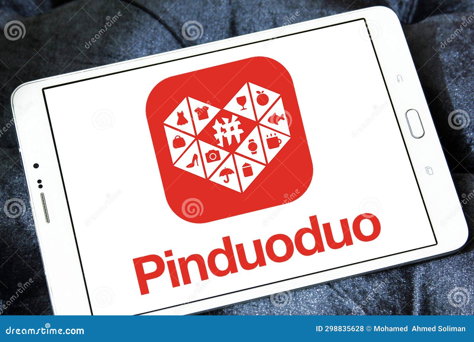 Pinduoduo logo editorial stock photo. Image of product - 298835628